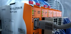 RevPiModIO – RevolutionPi with Python3!